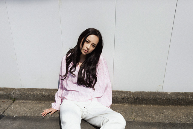 PHOTO - ICONIQ UNKNOWN