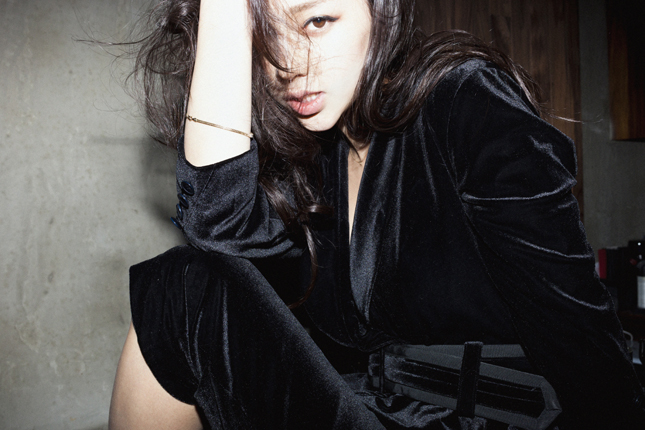 PHOTO - ICONIQ UNKNOWN